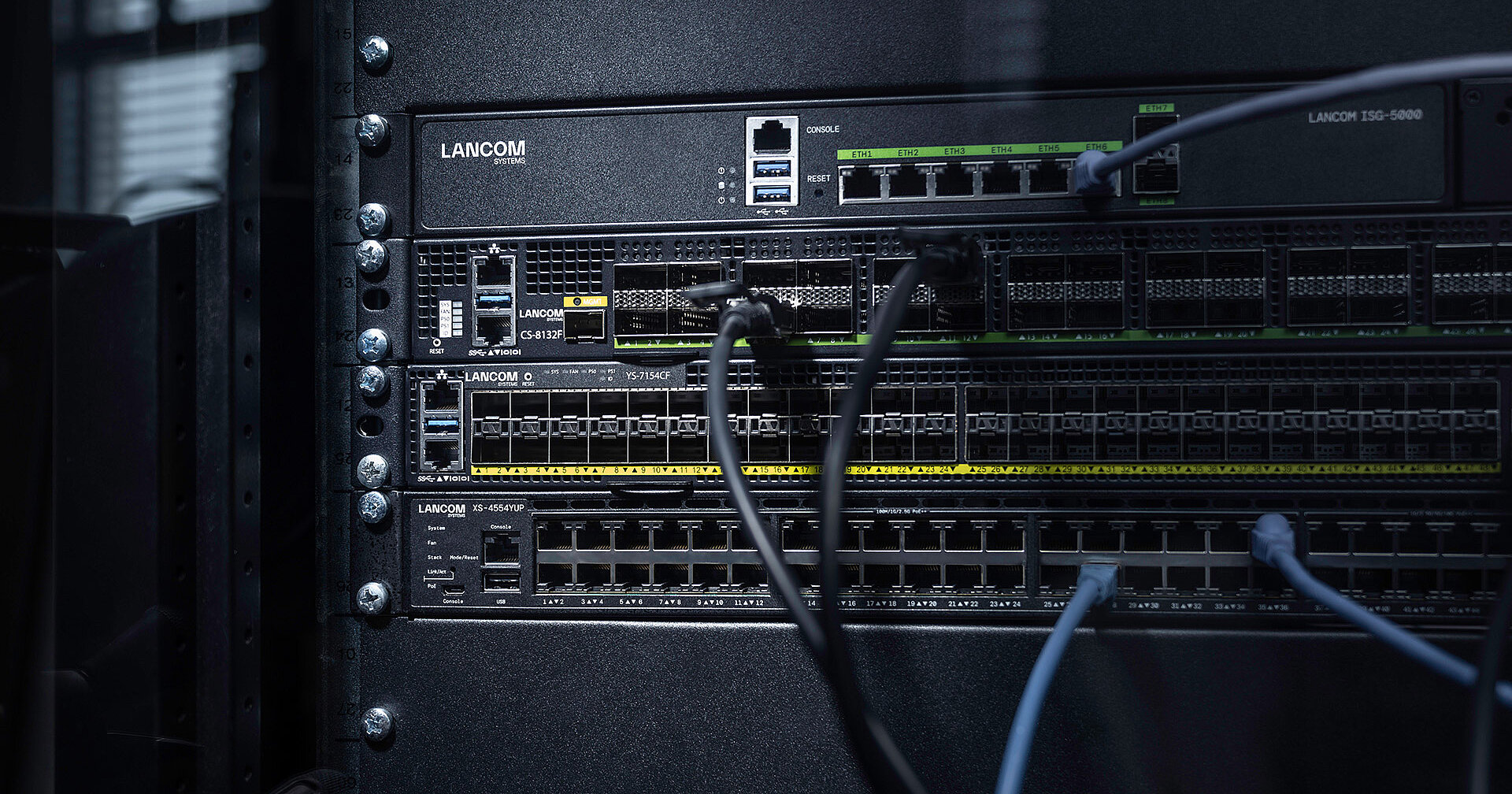 Réseaux de switchs à trois niveaux: LANCOM Systems GmbH